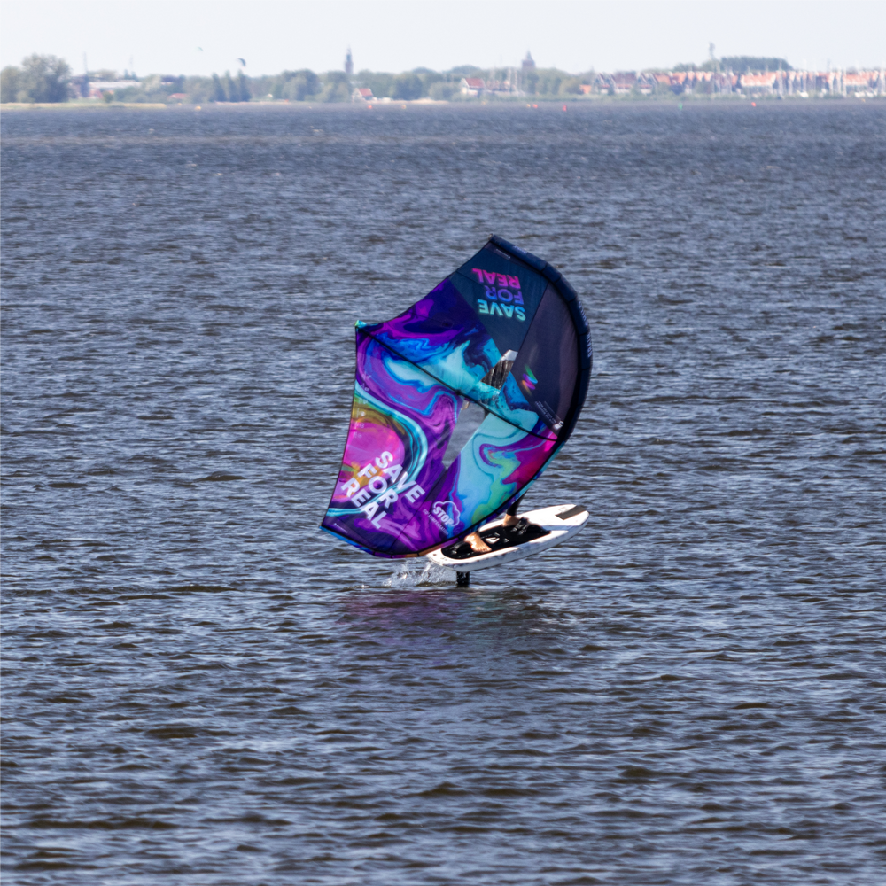 Custom Kites & Wings - Harlem Kitesurfing